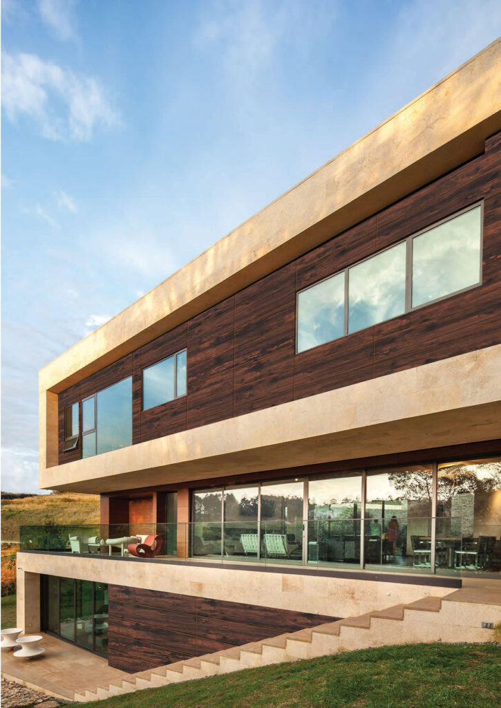 Ventiled Facade Solutions - DecoDesignWalls